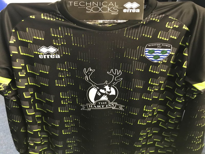 2020/21 Full Goalkeeper kit - Whitby Town FC shop